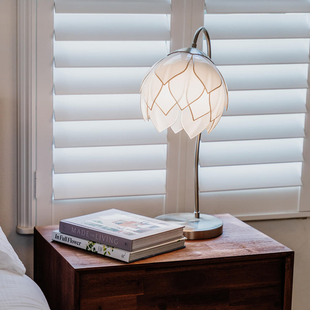 Blooming Kinetic Table Lamp